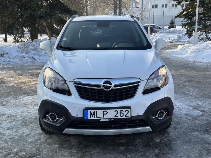 White Opel Mokka 2016 in Klaipeda, with an engine capacity of 1.60 L and mileage of 203 thousand km for 7500 €, photo 16 on AUTOMOTO.COM.LV