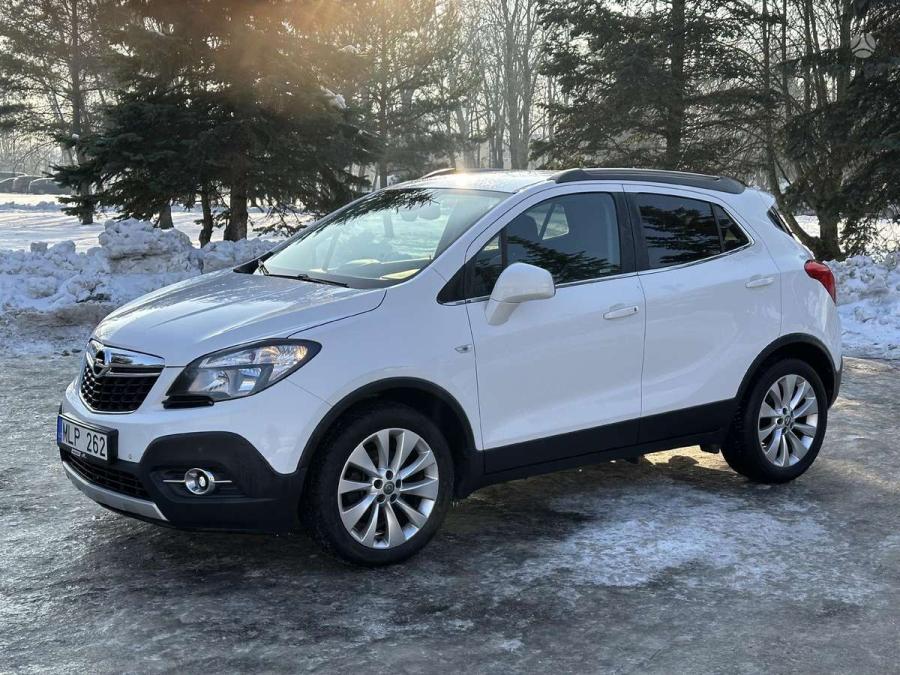 White Opel Mokka 2016 in Klaipeda, with an engine capacity of 1.60 L and mileage of 203 thousand km for 7500 €, photo 17 on AUTOMOTO.COM.LV