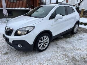 White Opel Mokka 2016 in Pasvalys, with an engine capacity of 1.36 L and mileage of 250 thousand km for 5300 €, photo 2 on AUTOMOTO.COM.LV