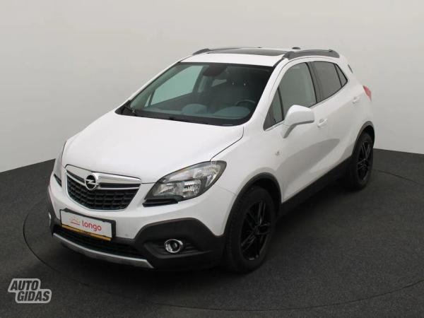 White Opel Mokka 2016 in Vilnius, with an engine capacity of 1.40 L and mileage of 88 thousand km for 10199 €, photo 1 on AUTOMOTO.COM.LV