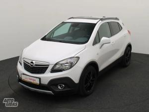 White Opel Mokka 2016 in Vilnius, with an engine capacity of 1.40 L and mileage of 88 thousand km for 10199 €, photo  on AUTOMOTO.COM.LV