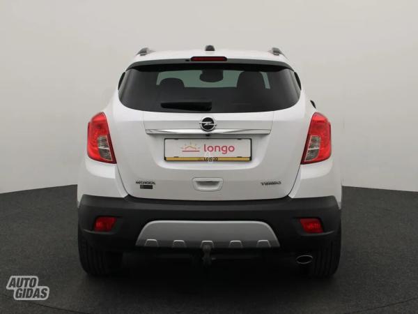 White Opel Mokka 2016 in Vilnius, with an engine capacity of 1.40 L and mileage of 88 thousand km for 10199 €, photo 5 on AUTOMOTO.COM.LV
