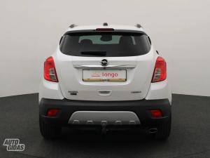 White Opel Mokka 2016 in Vilnius, with an engine capacity of 1.40 L and mileage of 88 thousand km for 10199 €, photo 6 on AUTOMOTO.COM.LV
