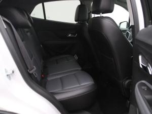 White Opel Mokka 2016 in Vilnius, with an engine capacity of 1.40 L and mileage of 88 thousand km for 10199 €, photo 16 on AUTOMOTO.COM.LV