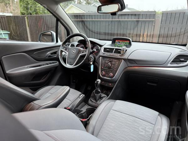 Balts Opel Mokka 2016 Ogre, ar dzinēja tilpumu 1.40 L un nobraukumu 179 tūkst. km par 8250 €, foto 9 vietnē AUTOMOTO.COM.LV