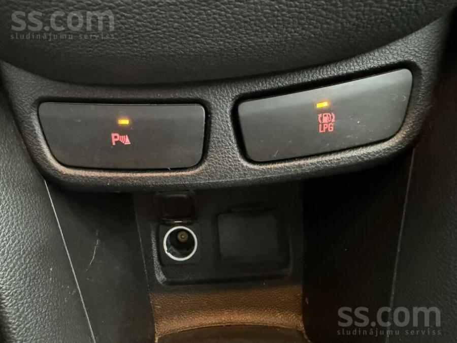 Balts Opel Mokka 2016 Ogre, ar dzinēja tilpumu 1.40 L un nobraukumu 179 tūkst. km par 8250 €, foto 17 vietnē AUTOMOTO.COM.LV