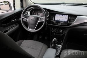 Balts Opel Mokka 2016 Jelgava, ar dzinēja tilpumu 1.40 L un nobraukumu 0 tūkst. km par 8990 €, foto 14 vietnē AUTOMOTO.COM.LV