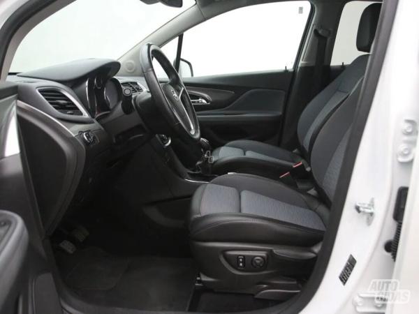 Balts Opel Mokka 2016 Viļņa, ar dzinēja tilpumu 1.40 L un nobraukumu 115 tūkst. km par 10499 €, foto 4 vietnē AUTOMOTO.COM.LV
