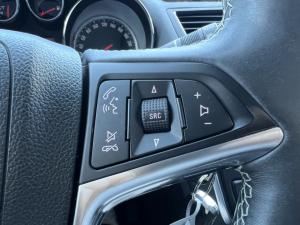 Balts Opel Mokka 2016 Rīga, ar dzinēja tilpumu 1.60 L un nobraukumu 228 tūkst. km par 8550 €, foto 15 vietnē AUTOMOTO.COM.LV