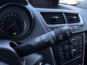 Balts Opel Mokka 2016 Rīga, ar dzinēja tilpumu 1.60 L un nobraukumu 228 tūkst. km par 8550 €, foto 17 vietnē AUTOMOTO.COM.LV
