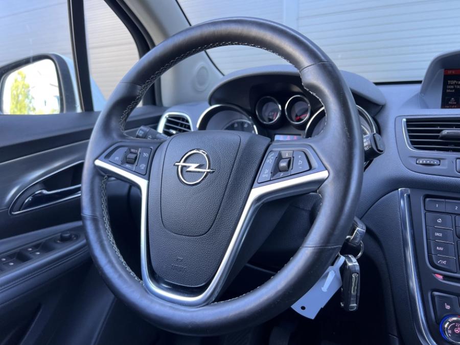 Balts Opel Mokka 2016 Rīga, ar dzinēja tilpumu 1.60 L un nobraukumu 228 tūkst. km par 8550 €, foto 29 vietnē AUTOMOTO.COM.LV