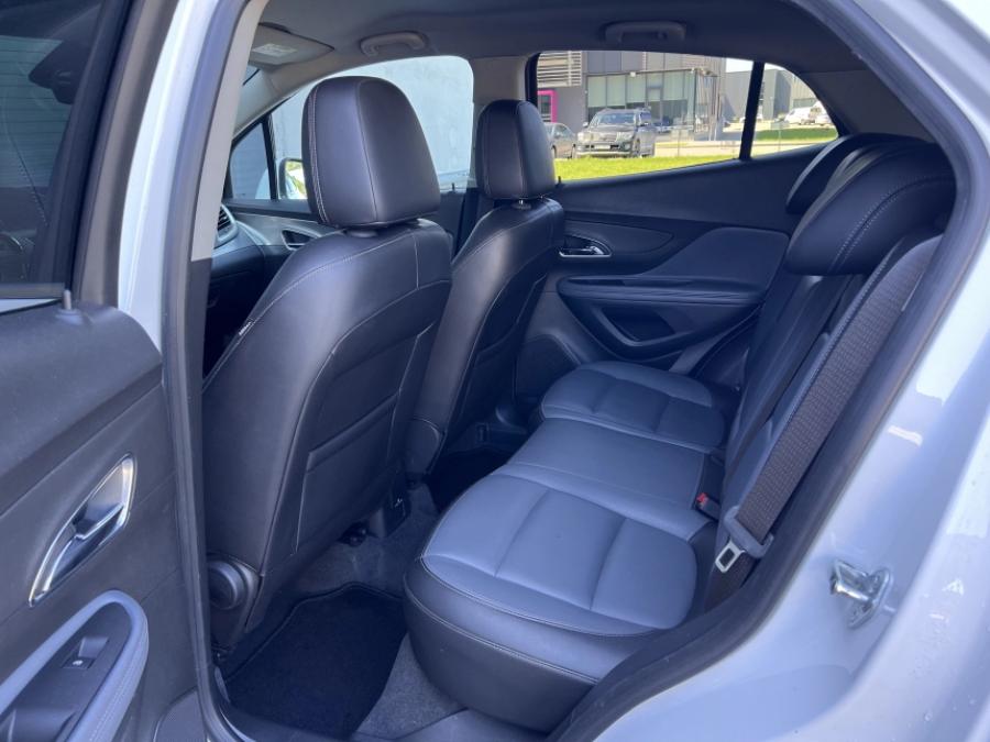 Balts Opel Mokka 2016 Rīga, ar dzinēja tilpumu 1.60 L un nobraukumu 228 tūkst. km par 8550 €, foto 40 vietnē AUTOMOTO.COM.LV
