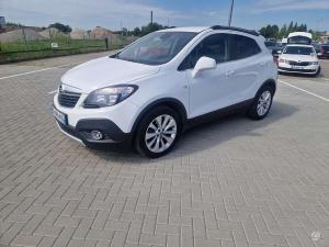 White Opel Mokka 2016 in Taurage, with an engine capacity of 1.60 L and mileage of 193 thousand km for 6900 €, photo  on AUTOMOTO.COM.LV