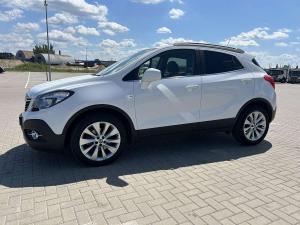 White Opel Mokka 2016 in Taurage, with an engine capacity of 1.60 L and mileage of 173 thousand km for 6200 €, photo 8 on AUTOMOTO.COM.LV