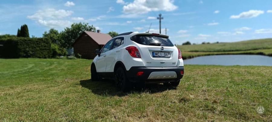 Белый Опель Mokka 2016 в Вильнюс, объемом двигателя 1.60 л и пробегом 244 тыс. км за 6700 €, фото 6 на AUTOMOTO.COM.LV