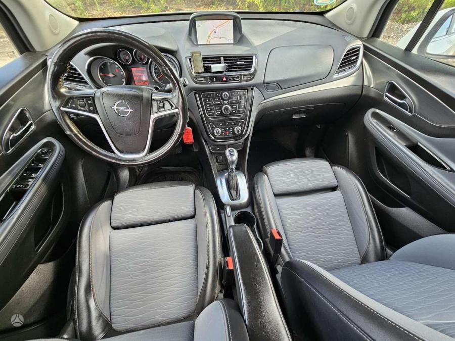 Белый Опель Mokka 2016 в Каунас, объемом двигателя 1.60 л и пробегом 153 тыс. км за 7650 €, фото 25 на AUTOMOTO.COM.LV