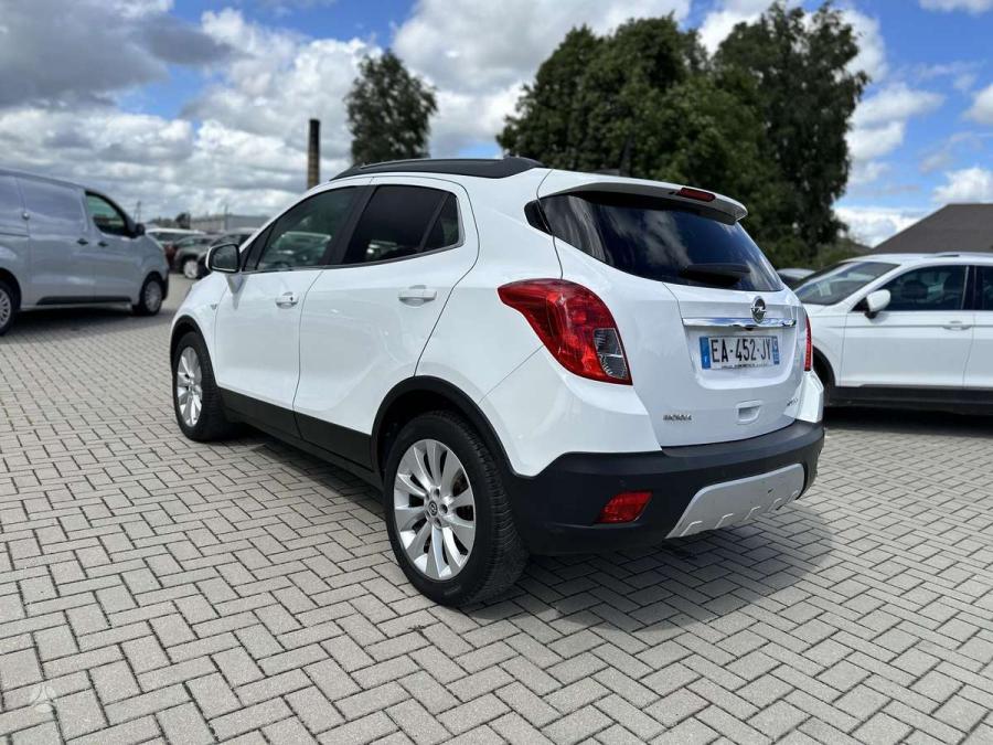 Balts Opel Mokka 2016 Tauragė, ar dzinēja tilpumu 1.36 L un nobraukumu 165 tūkst. km par 6800 €, foto 7 vietnē AUTOMOTO.COM.LV