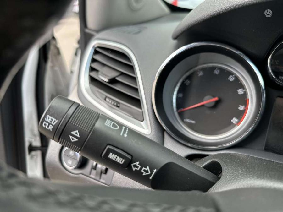 Balts Opel Mokka 2016 Tauragė, ar dzinēja tilpumu 1.36 L un nobraukumu 165 tūkst. km par 6800 €, foto 19 vietnē AUTOMOTO.COM.LV