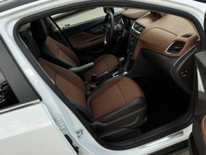 Белый Опель Mokka 2016 в Юрмала, объемом двигателя 1.60 л и пробегом 172 тыс. км за 7750 €, фото 12 на AUTOMOTO.COM.LV