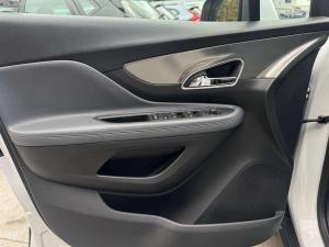 Белый Опель Mokka 2016 в Каунас, объемом двигателя 1.60 л и пробегом 190 тыс. км за 6150 €, фото 15 на AUTOMOTO.COM.LV