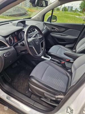 Balts Opel Mokka 2016 Jonava, ar dzinēja tilpumu 1.60 L un nobraukumu 207 tūkst. km par 7299 €, foto 12 vietnē AUTOMOTO.COM.LV