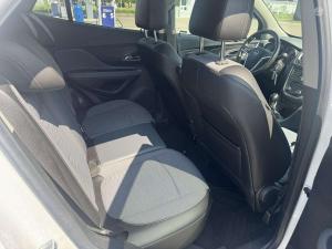 White Opel Mokka 2016 in Kaunas, with an engine capacity of 1.60 L and mileage of 221 thousand km for 6850 €, photo 12 on AUTOMOTO.COM.LV