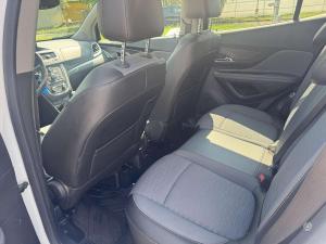 White Opel Mokka 2016 in Kaunas, with an engine capacity of 1.60 L and mileage of 221 thousand km for 6850 €, photo 13 on AUTOMOTO.COM.LV