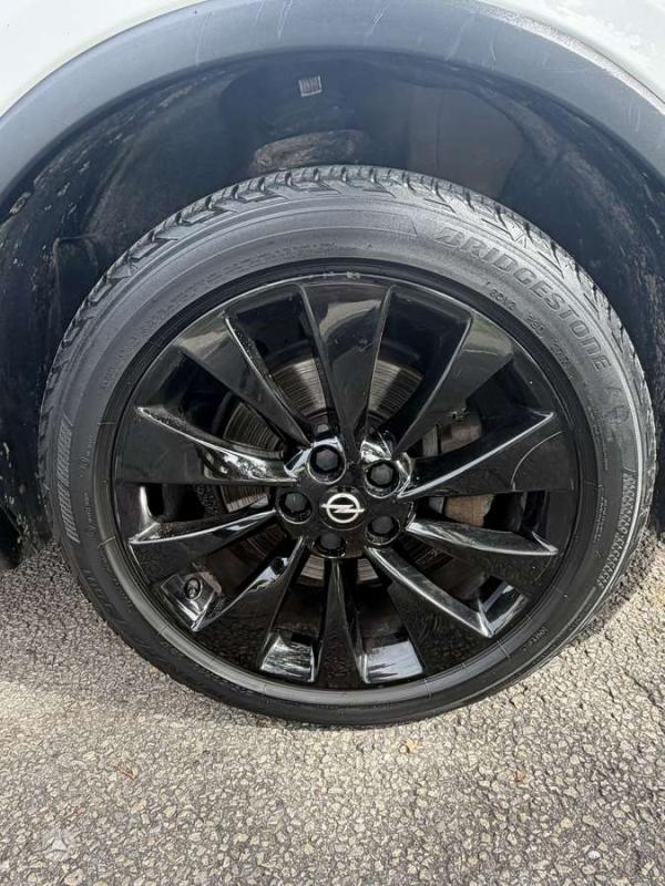 Opel Mokka 2016 in Klaipeda on AUTOMOTO.COM.LV White Opel Mokka 2016 in Klaipeda, with an engine capacity of 0.00 L and mileage of 159 thousand km for 6500 €, photo 11 on AUTOMOTO.COM.LV