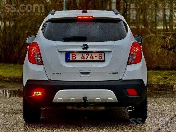White Opel Mokka 2017 in Riga, with an engine capacity of 1.40 L and mileage of 0 thousand km for 7590 €, photo 6 on AUTOMOTO.COM.LV