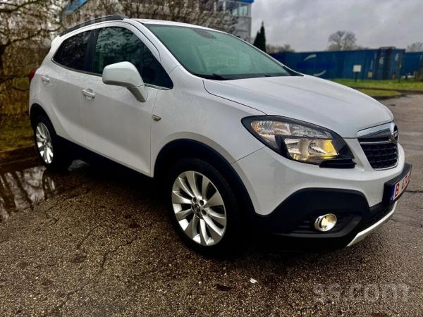 White Opel Mokka 2017 in Riga, with an engine capacity of 1.40 L and mileage of 0 thousand km for 7590 €, photo 8 on AUTOMOTO.COM.LV