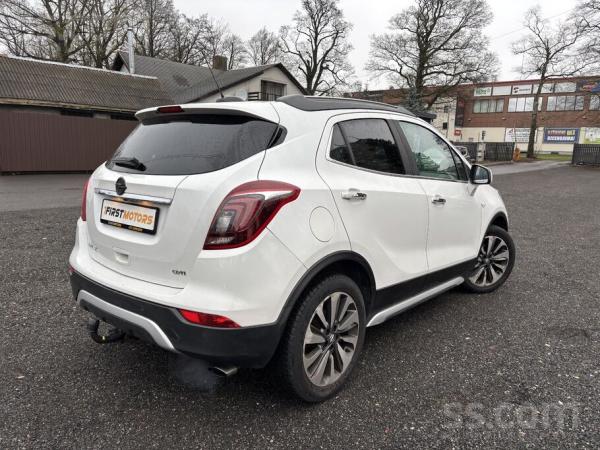 Balts Opel Mokka 2017 Rīga, ar dzinēja tilpumu 1.60 L un nobraukumu 141 tūkst. km par 9950 €, foto 4 vietnē AUTOMOTO.COM.LV