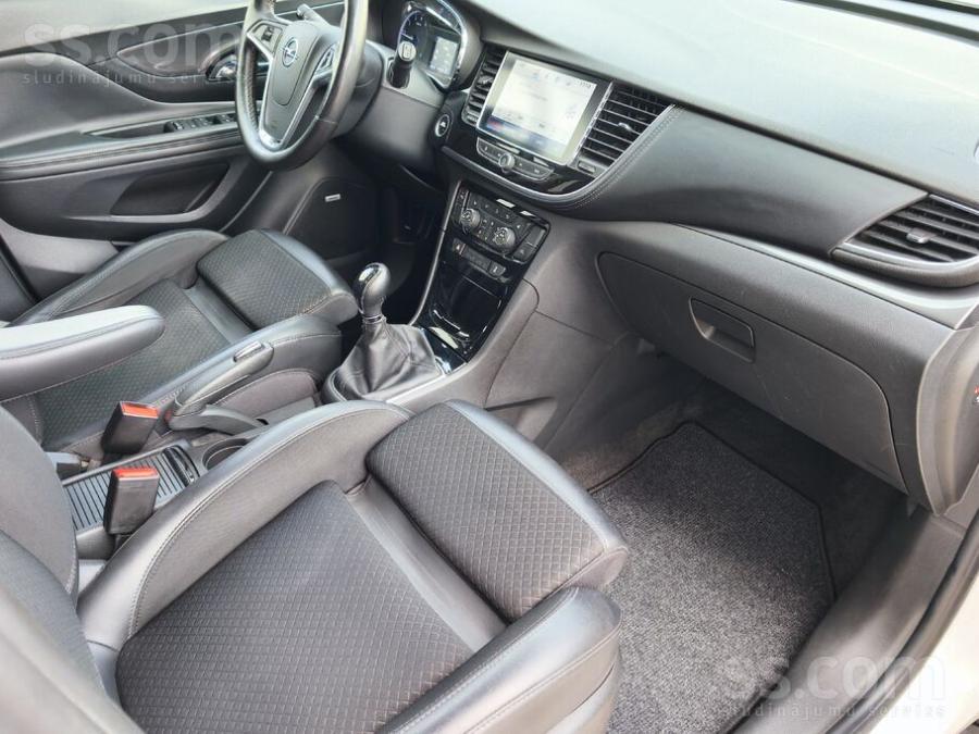 Balts Opel Mokka 2017 Rīga, ar dzinēja tilpumu 1.40 L un nobraukumu 0 tūkst. km par 9990 €, foto 9 vietnē AUTOMOTO.COM.LV