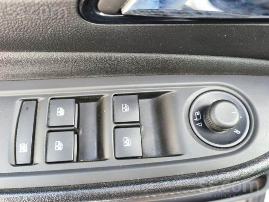 Balts Opel Mokka 2017 Rīga, ar dzinēja tilpumu 1.40 L un nobraukumu 0 tūkst. km par 9990 €, foto 19 vietnē AUTOMOTO.COM.LV