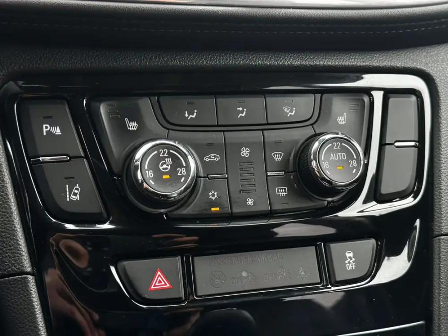 Белый Опель Mokka 2019 в Елгава, объемом двигателя 1.60 л и пробегом 135 тыс. км за 12400 €, фото 23 на AUTOMOTO.COM.LV