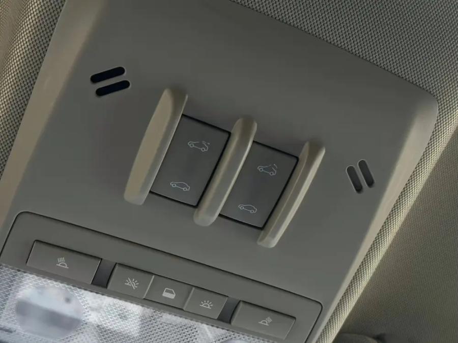 Белый Опель Mokka 2019 в Елгава, объемом двигателя 1.60 л и пробегом 135 тыс. км за 12400 €, фото 29 на AUTOMOTO.COM.LV