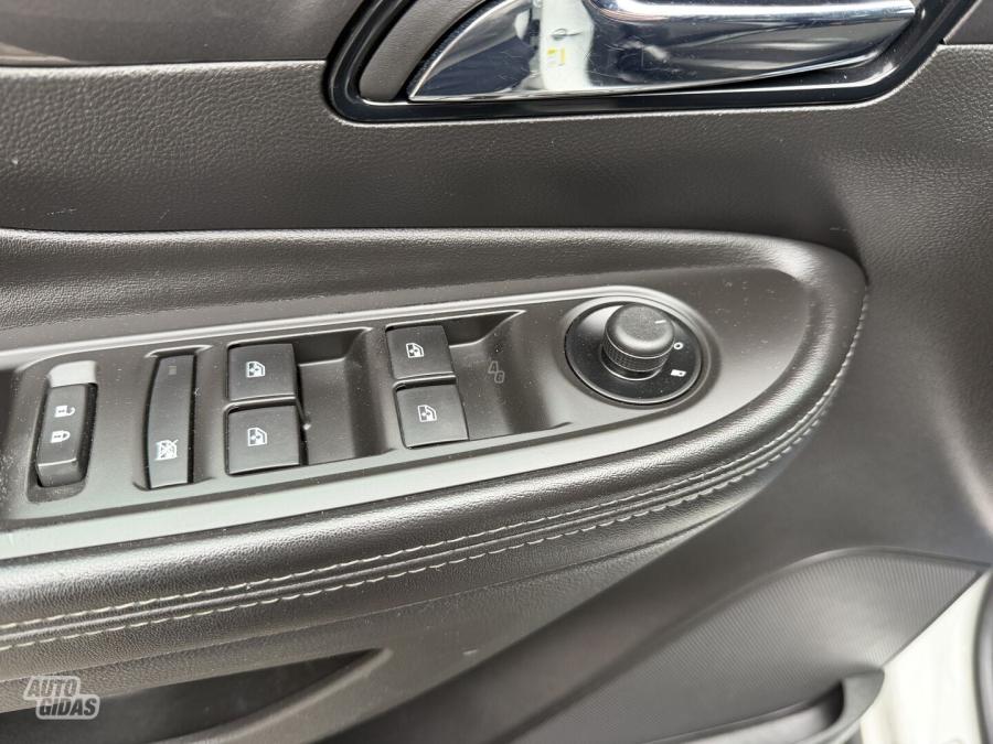 Balts Opel Mokka 2021 Plungė, ar dzinēja tilpumu 1.40 L un nobraukumu 167 tūkst. km par 12750 €, foto 19 vietnē AUTOMOTO.COM.LV