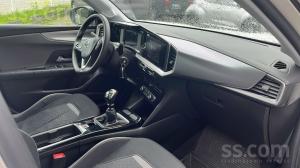 White Opel Mokka 2021 in Riga, with an engine capacity of 1.50 L and mileage of 117 thousand km for 13450 €, photo 7 on AUTOMOTO.COM.LV