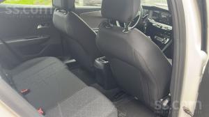 White Opel Mokka 2021 in Riga, with an engine capacity of 1.50 L and mileage of 117 thousand km for 13450 €, photo 8 on AUTOMOTO.COM.LV