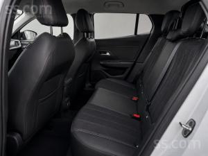 White Opel Mokka 2021 in Riga, with an engine capacity of 1.40 L and mileage of 70 thousand km for 17500 €, photo 6 on AUTOMOTO.COM.LV