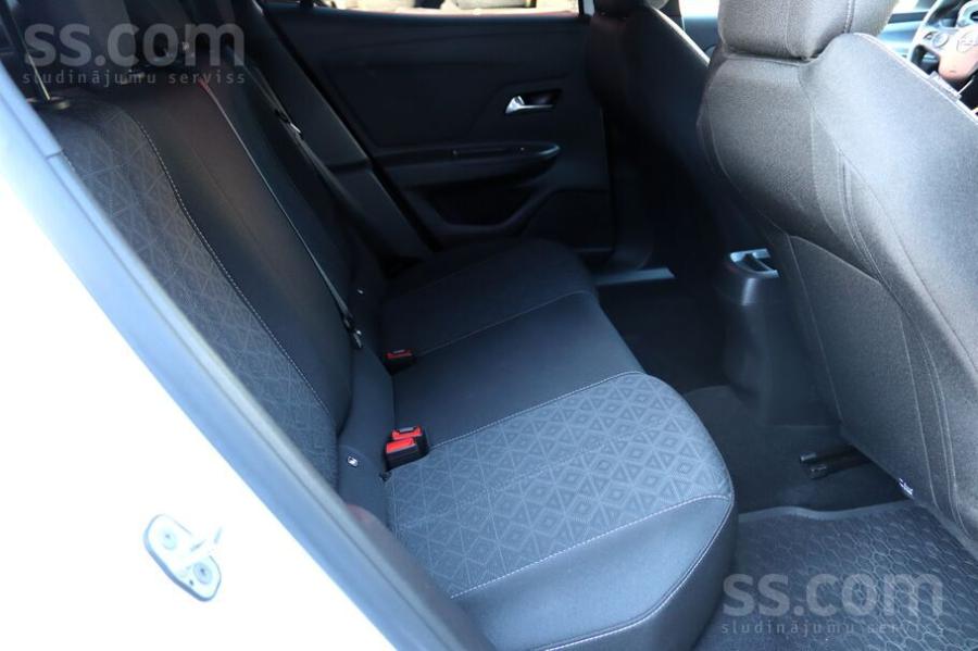 White Opel Mokka 2022 in Riga, with an engine capacity of 1.20 L and mileage of 68 thousand km for 15490 €, photo 24 on AUTOMOTO.COM.LV