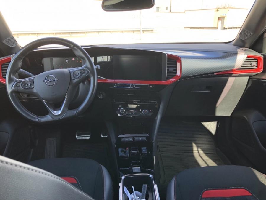 White Opel Mokka 2022 in Riga, with an engine capacity of 0.00 L and mileage of 78 thousand km for 14900 €, photo 7 on AUTOMOTO.COM.LV