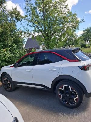 White Opel Mokka 2022 in Ogre, with an engine capacity of 1.20 L and mileage of 33 thousand km for 18500 €, photo  on AUTOMOTO.COM.LV