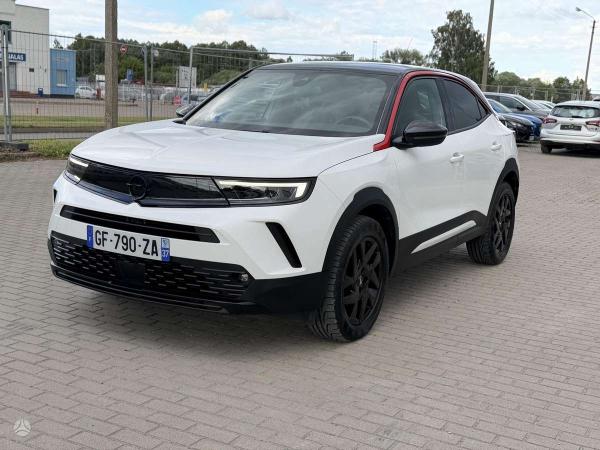 Белый Опель Mokka 2022 в Мариямполе, объемом двигателя 1.20 л и пробегом 88 тыс. км за 14157 €, фото 1 на AUTOMOTO.COM.LV