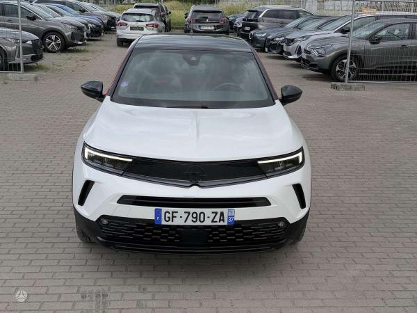 Белый Опель Mokka 2022 в Мариямполе, объемом двигателя 1.20 л и пробегом 88 тыс. км за 14157 €, фото 4 на AUTOMOTO.COM.LV