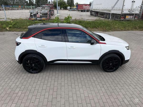 Белый Опель Mokka 2022 в Мариямполе, объемом двигателя 1.20 л и пробегом 88 тыс. км за 14157 €, фото 8 на AUTOMOTO.COM.LV