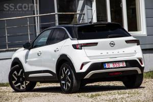 Белый Опель Mokka 2022 в Тукумс, объемом двигателя 1.40 л и пробегом 81 тыс. км за 18500 €, фото 5 на AUTOMOTO.COM.LV