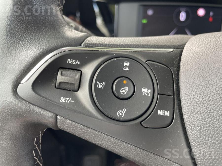 Белый Опель Mokka 2022 в Рига, объемом двигателя 1.20 л и пробегом 32 тыс. км за 20490 €, фото 63 на AUTOMOTO.COM.LV