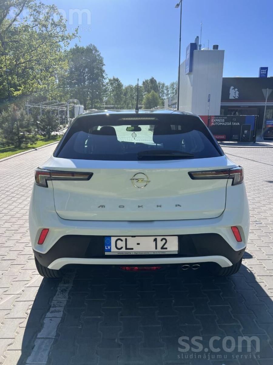 Balts Opel Mokka 2022 Rīga, ar dzinēja tilpumu 1.20 L un nobraukumu 62 tūkst. km par 15000 €, foto 4 vietnē AUTOMOTO.COM.LV