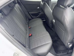 White Opel Mokka 2022 in Vilnius, with an engine capacity of 1.20 L and mileage of 55 thousand km for 15500 €, photo 10 on AUTOMOTO.COM.LV