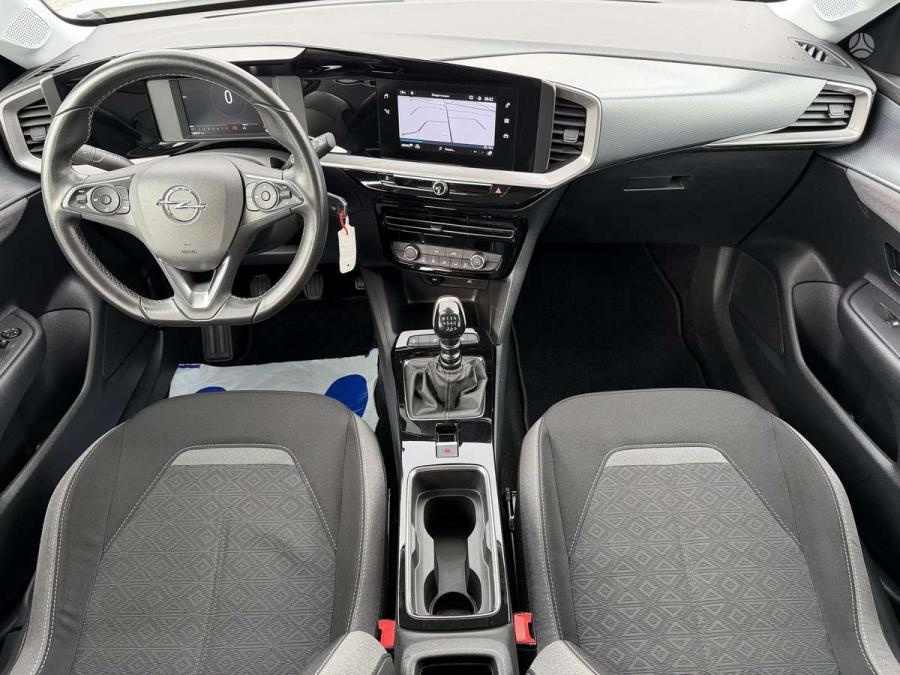 Белый Опель Mokka 2022 в Мариямполе, объемом двигателя 1.20 л и пробегом 128 тыс. км за 11979 €, фото 21 на AUTOMOTO.COM.LV